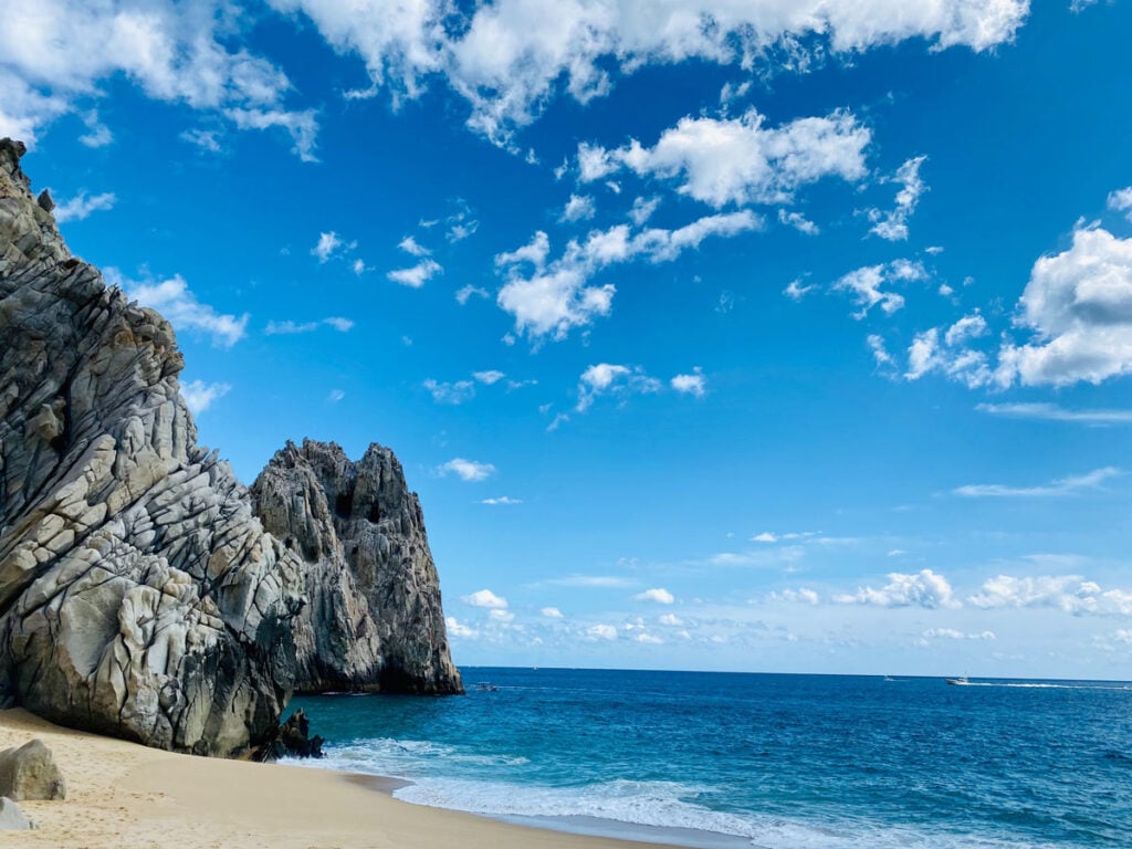 9 Great Swimmable Beaches in Cabo: A Complete Guide! – Cabo Visitor